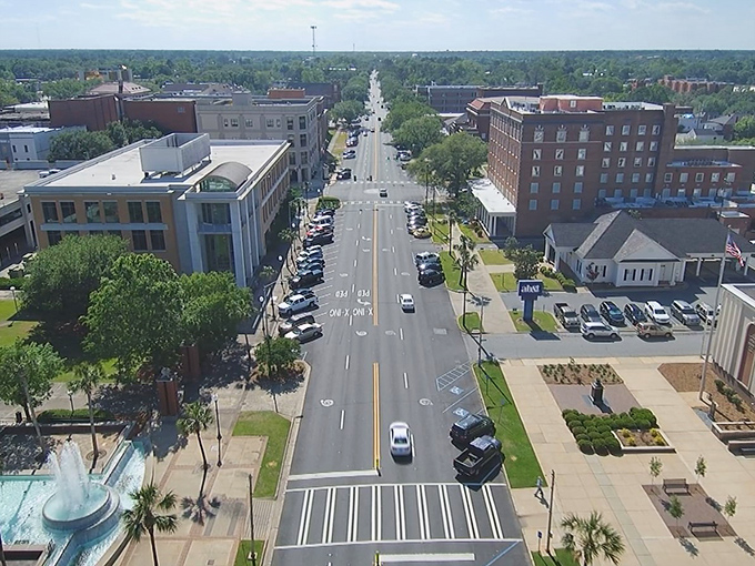 Downtown Albany's wide streets and classic architecture create a postcard-perfect scene. Southern charm without the big-city traffic!