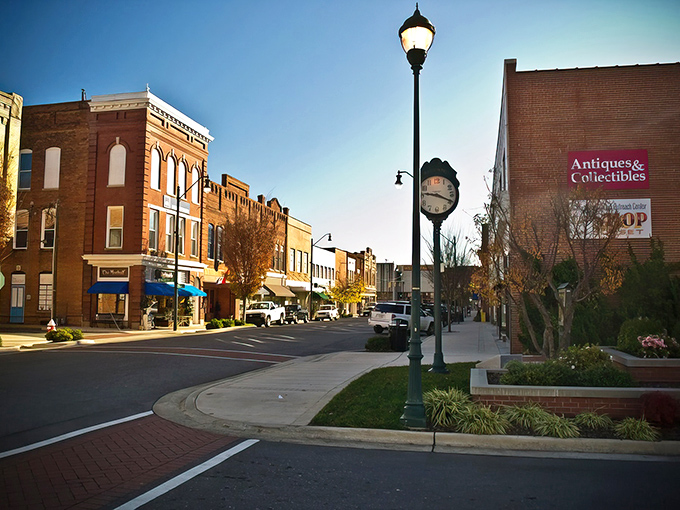 Downtown Asheboro's charming brick buildings and vintage streetlamps create the perfect backdrop for affordable small-town retirement living.
