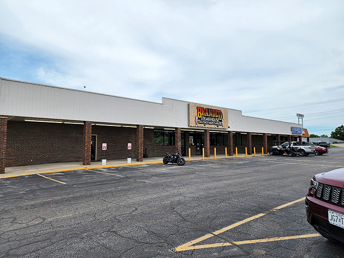 The unassuming strip mall exterior of Branded Steakhouse hides a carnivore's paradise within. Sometimes the best treasures come in plain packages!