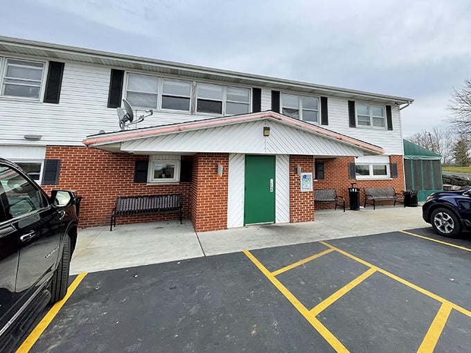 Don't let the modest exterior fool you &ndash; this unassuming building houses fried chicken worth crossing county lines for!