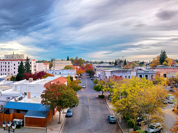 Downtown Oroville's tree-lined streets burst with autumn colors, creating a postcard-perfect scene that's easy on both the eyes and the wallet.