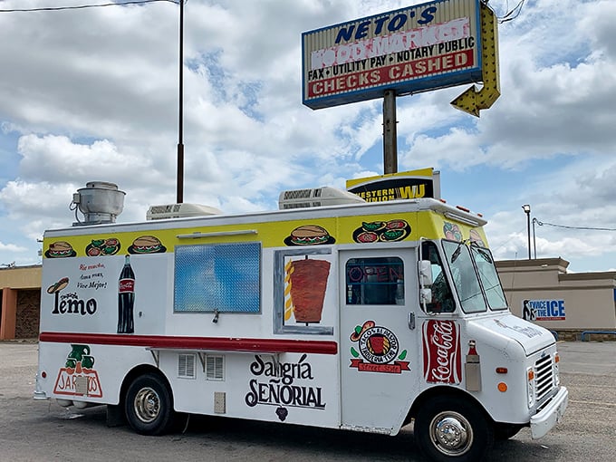 The humble white taco truck that launched a thousand cravings. Temo's bright yellow trim promises sunshine in every bite!