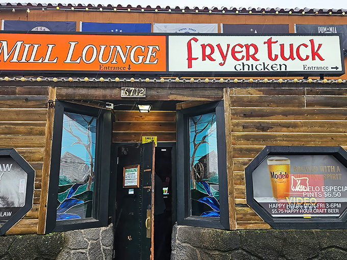 Step inside this unassuming wooden facade and prepare for fried chicken that'll make your taste buds stand at attention!