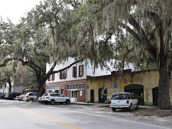 Micanopy's main street looks like time forgot it &ndash; in the best possible way. Those moss-draped oaks are nature's version of mood lighting!
