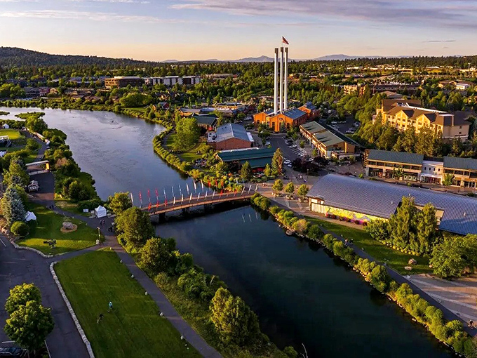 "Sunset magic where the river bends! This little slice of Prineville looks like it was arranged by someone who really understands the importance of a good view."