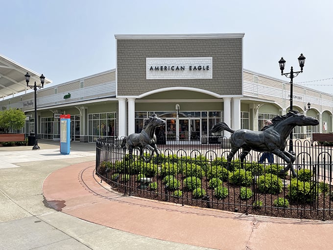 American Eagle's storefront stands proudly beside the galloping horse sculptures, a perfect metaphor for how quickly your money will run through this shopping paradise.