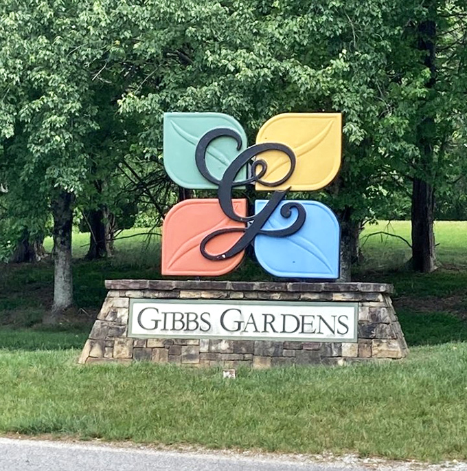 Vibrant leaves in four colors announce your arrival at this horticultural heaven. Nature's own welcome mat couldn't be more inviting.