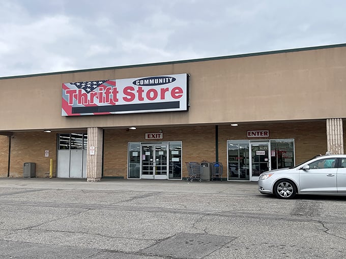 Two doors, infinite possibilities. The "Enter" sign might as well read "Begin Your Treasure Hunt Here" for eager bargain hunters.