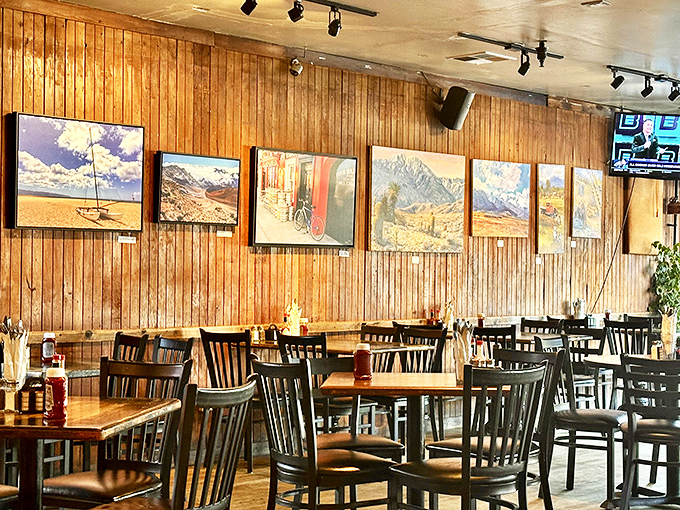Warm wooden paneling and local artwork create that "everybody knows your name" vibe&mdash;minus the Boston accent, plus California charm.
