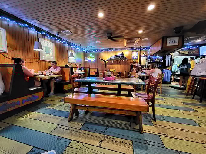 Where nautical meets nice and cozy. Wooden booths, blue string lights, and the promise of seafood that didn't have to travel far to reach your plate.