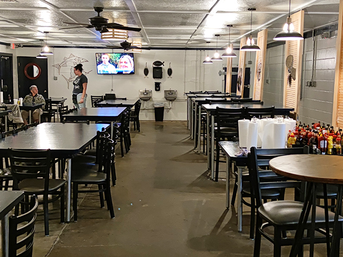 No white tablecloths or pretentious d&eacute;cor here&mdash;just an honest dining room where the only thing that needs to be fancy is what's on your plate.