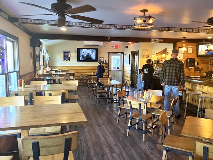 Inside, warm wood tones and simple furnishings create that perfect "Cheers" vibe&mdash;where everybody might not know your name yet, but they'll remember your order.