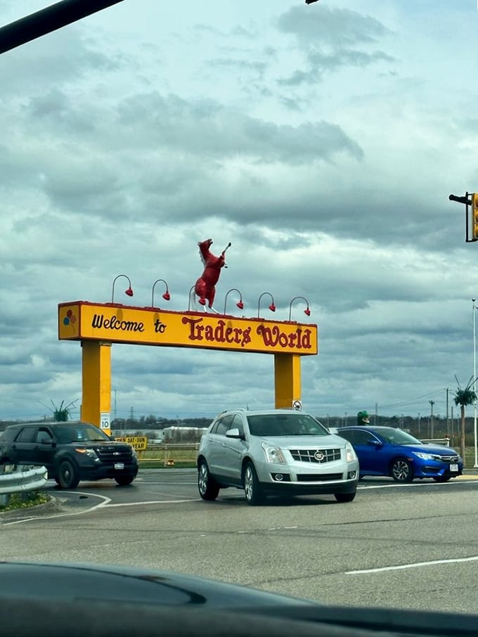 The rearing red horse atop the bright yellow entrance sign isn't subtle, but subtlety isn't what you're after when hunting for treasures.