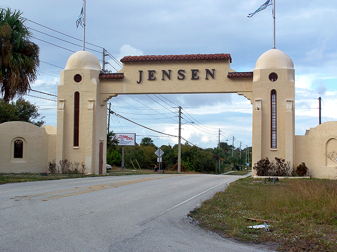 Not so much a gateway as a time portal. This Spanish-style arch welcomes you to Florida's unhurried past.