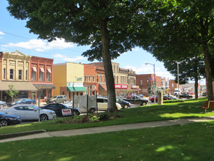This Stunning Amish Town In Indiana Is One Of The State's Best-Kept ...