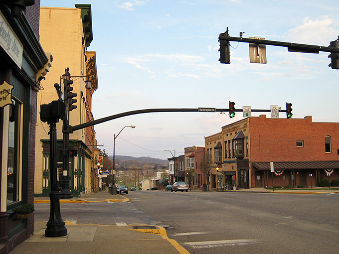 Millersburg's charming downtown looks like a movie set, but there's nothing staged about the authentic small-town magic happening at these locally-owned shops and eateries. 