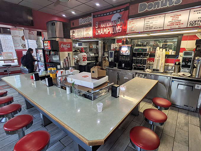 Where donut dreams come true! Classic counter seating and Ohio State memorabilia create the perfect backdrop for late-night sugar quests and early morning caffeine fixes.