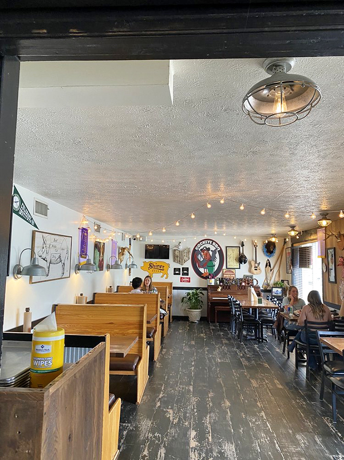 String lights, wooden booths, and walls adorned with memorabilia create that perfect "you're about to eat something amazing" atmosphere. BBQ joints with fancy tablecloths are missing the point.