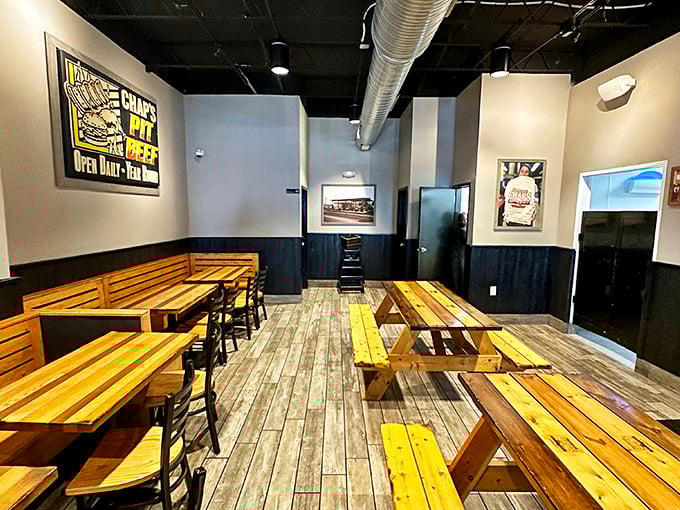 No-frills wooden tables and benches tell you everything you need to know &ndash; you're here for the meat, not the d&eacute;cor. And that's exactly as it should be.