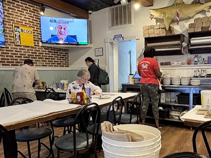 Inside, exposed brick walls and nautical touches create that perfect "I've discovered something special" feeling that dedicated seafood hunters live for.