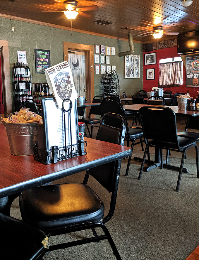 No-frills dining at its finest. The wooden ceiling, simple tables, and menu stand tell you everything you need to know&mdash;they're focused on the food, not the fancy.