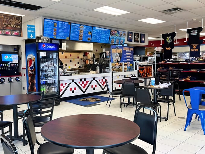 No white tablecloths here, just honest-to-goodness food served in a space where function trumps fashion. The real luxury is in what arrives on your plate.