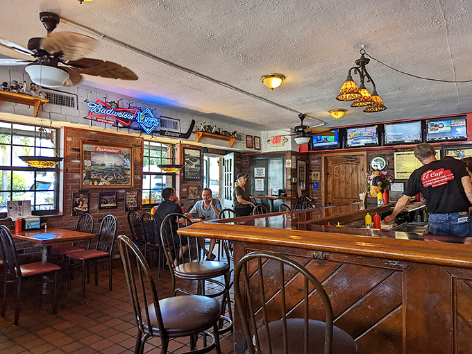 Where everybody knows your name&mdash;or soon will. El Cap's wood-paneled interior, complete with Tiffany-style lamps, feels like the neighborhood's living room.