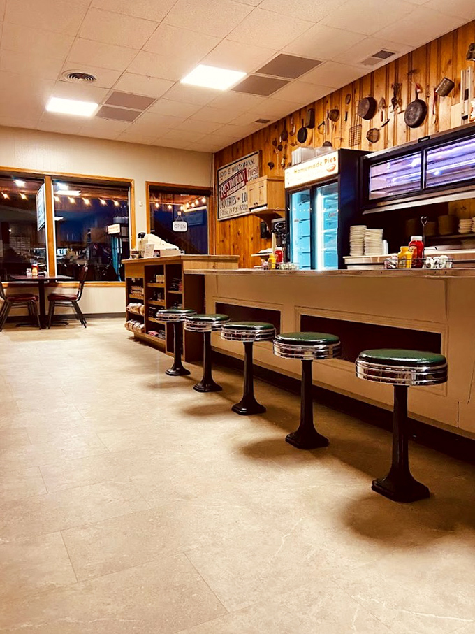 Counter seating that invites conversation with strangers who'll feel like old friends by dessert time. Those stools have heard some stories.