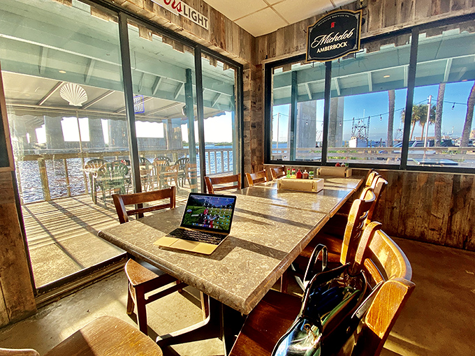 Window seats that put million-dollar views on the menu. The Halifax River becomes your dining companion as sunlight dances across wooden tables.