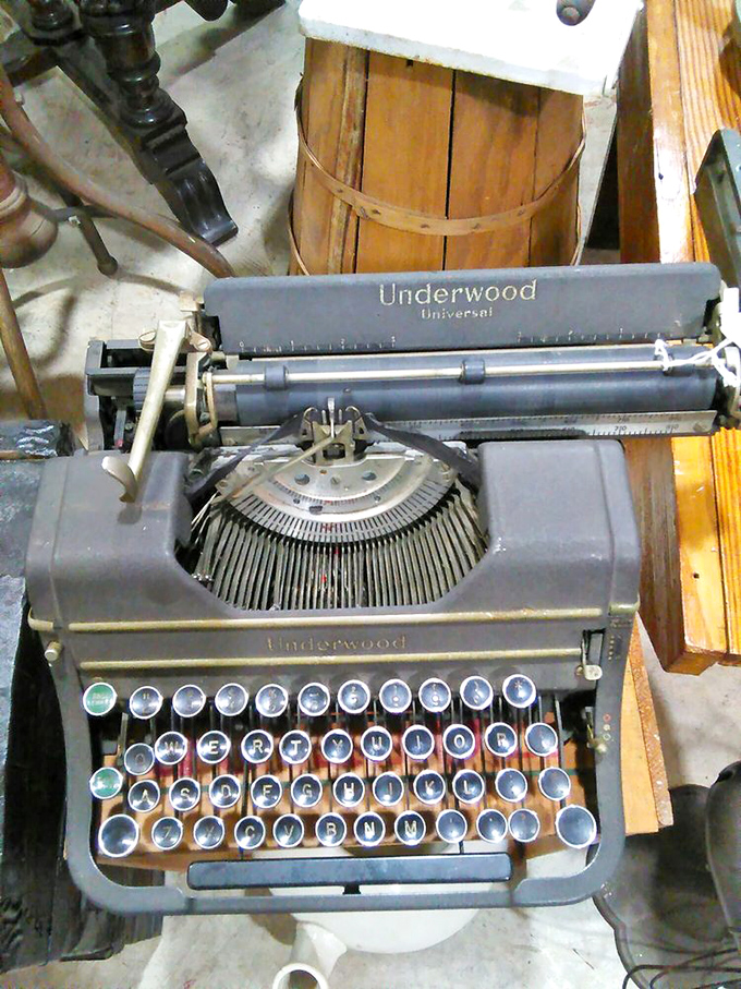 This Underwood typewriter has probably written more love letters than a romance novelist. Those keys hold the ghosts of stories waiting to be rediscovered.