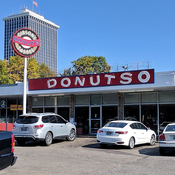 Gibson's iconic sign has guided hungry Memphians through donut cravings for decades. Like a sugary lighthouse in a sea of ordinary breakfast options.