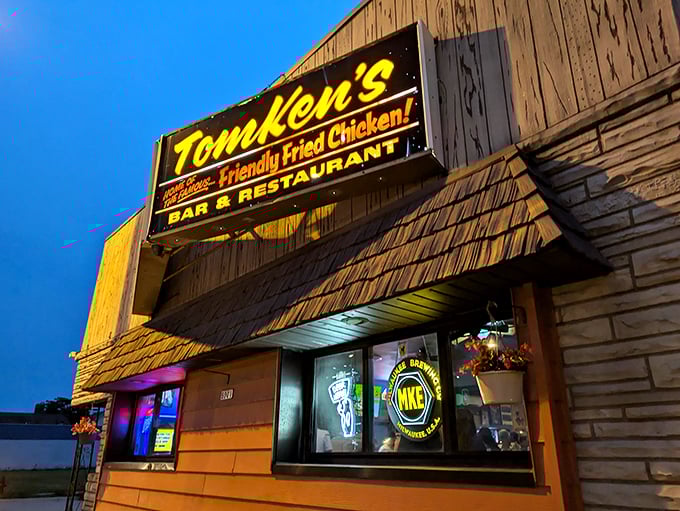 TomKen's: That glowing sign is like a beacon in the night, guiding hungry folks to "Friendly Fried Chicken" that lives up to its famous billing!