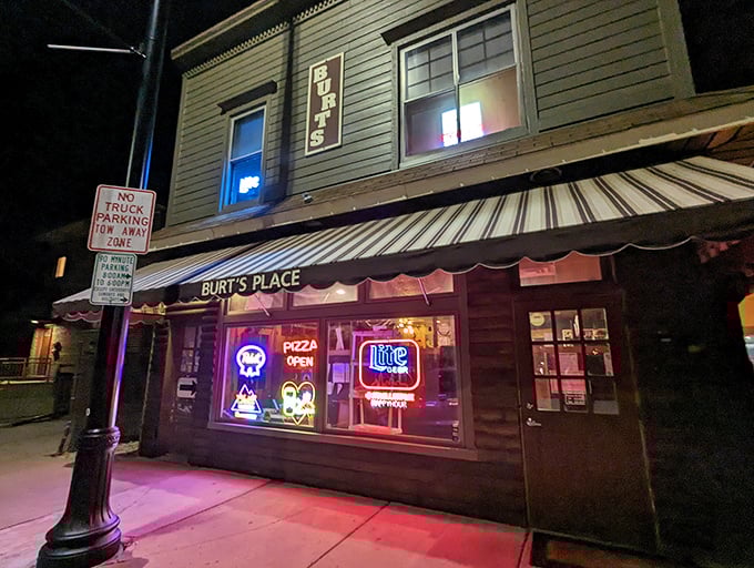 The modest exterior of Burt's hides a pizza paradise that's worth every minute of the drive to Morton Grove.