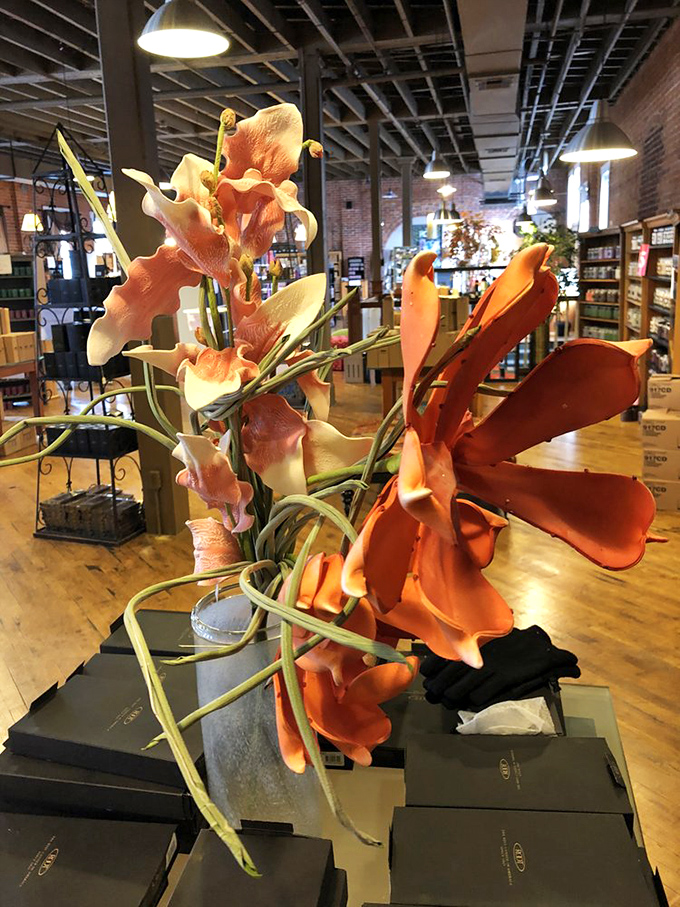 Nature-inspired d&eacute;cor brings the outdoors in. These elegant floral stems add a touch of permanent spring to any room&mdash;no green thumb required.