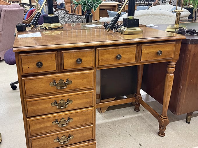 This isn't just a desk&mdash;it's someone's future heirloom with stories to tell. Solid wood craftsmanship that laughs in the face of particle board alternatives.