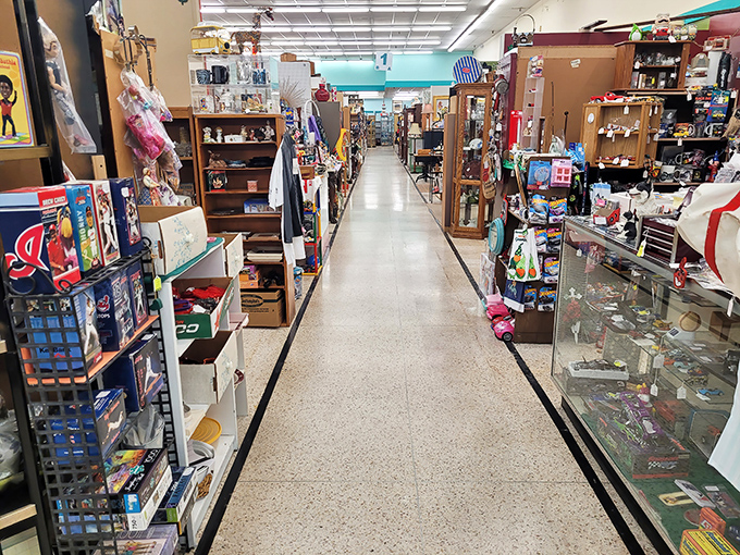 The pristine hallways might fool you, but don't be deceived&mdash;treasure hunting requires venturing deep into these well-organized passages.