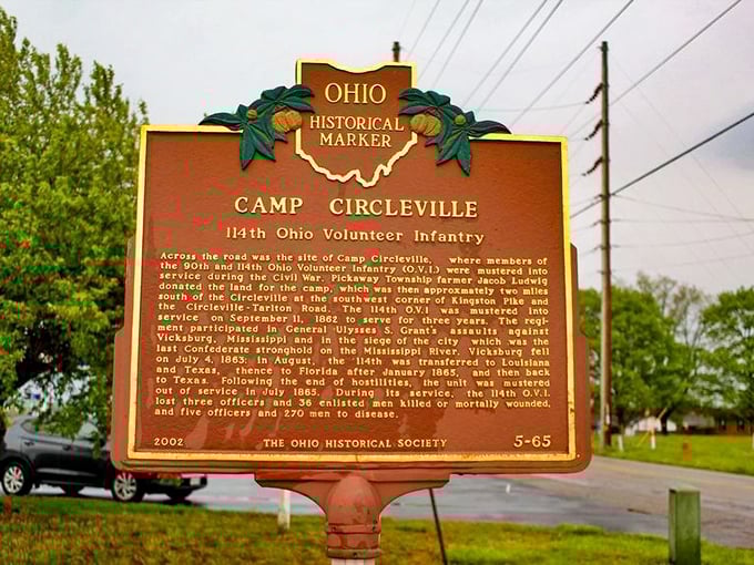 History buffs, rejoice! This Ohio Historical Marker tells the tale of Camp Circleville, where the 114th Ohio Volunteer Infantry once stood ready to serve.
