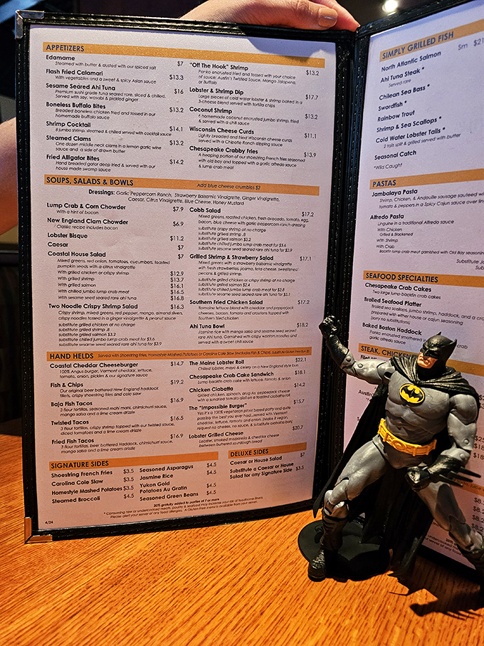 The menu reads like a love letter to the ocean, with everything from edamame to lobster rolls tempting your seafood-loving soul.