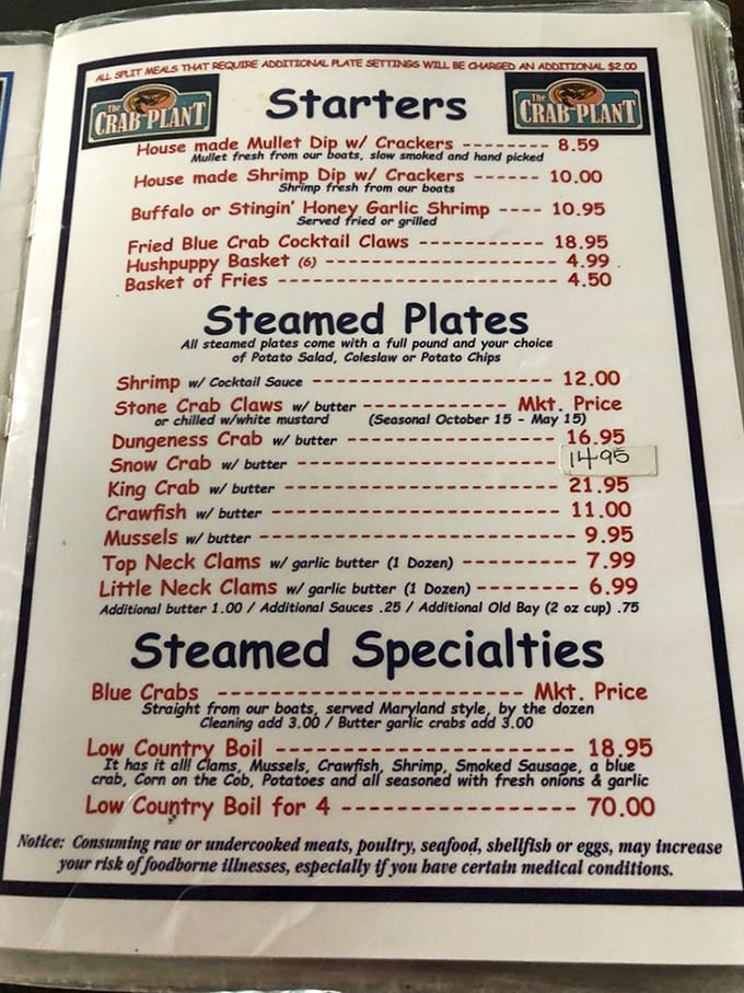 This menu isn't just a list &ndash; it's a maritime love letter. Stone crab claws and Low Country Boil beckon like sirens to hungry sailors.