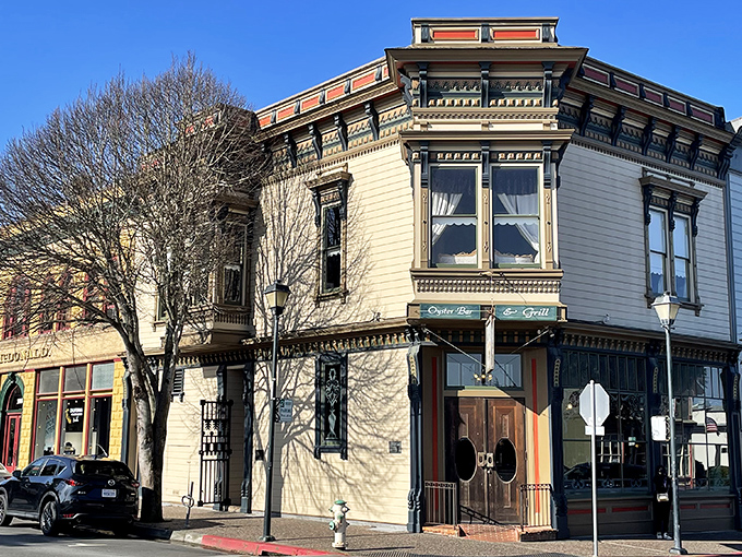 This isn't just another pretty Victorian fa&ccedil;ade&mdash;it's home to Oyster Bar & Grill, where architecture and seafood create the perfect historical pairing.