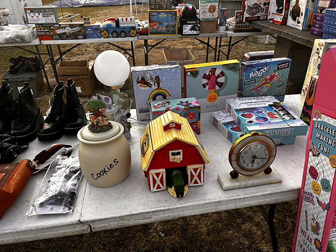 One person's cookie jar is another's conversation piece. This table alone could furnish three decades of childhood memories.
