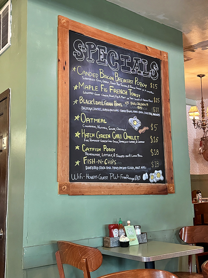 The specials board reads like a love letter to hungry Philadelphians&mdash;Candied Bacon Breakfast Poboy and Hatch Green Chili Omelet? Yes, please!
