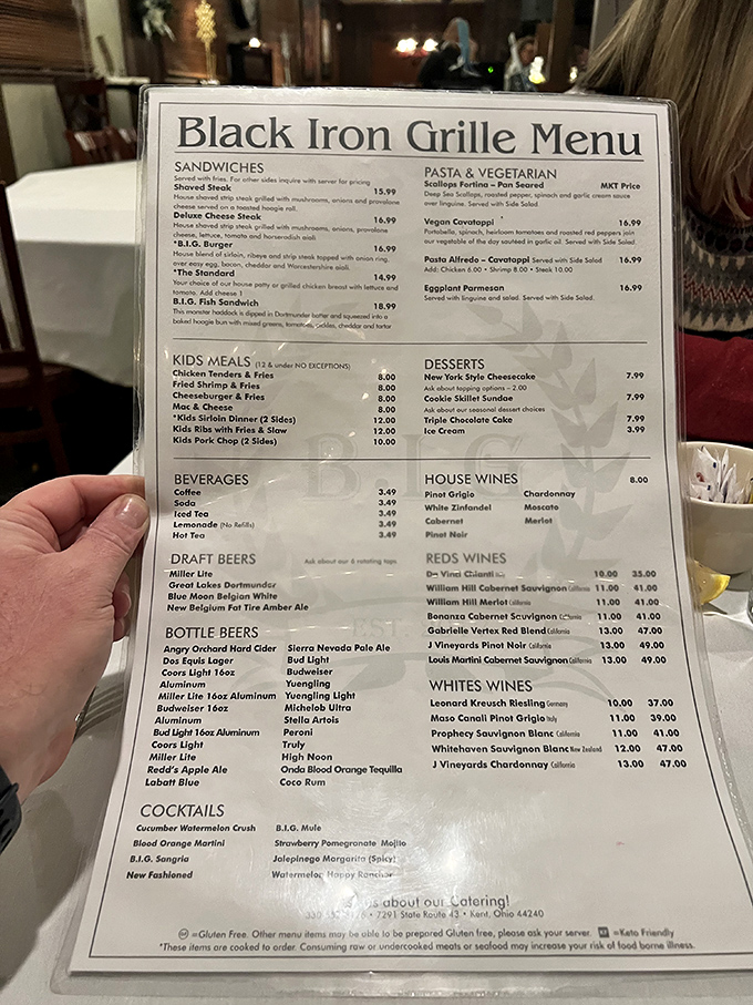 The menu reads like a love letter to comfort food classics, with enough variety to satisfy both the adventurous eater and the "I-know-what-I-like" diner.