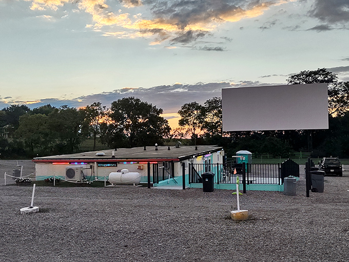 This teal-trimmed concession stand isn't just selling snacks&mdash;it's peddling nostalgia with a side of butter. 