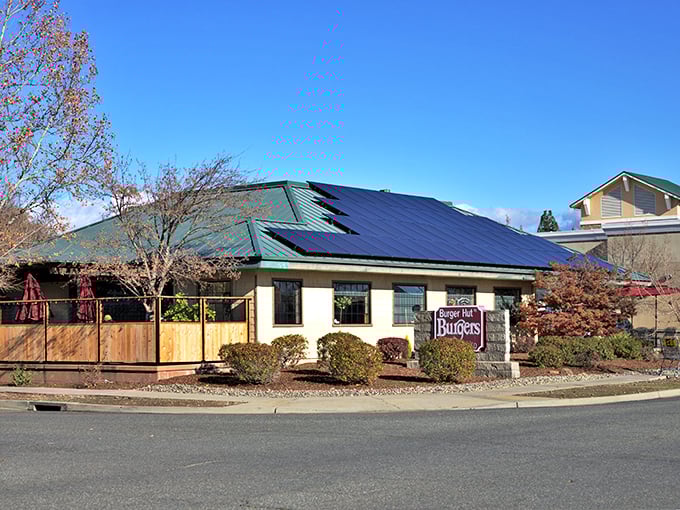 Burger Hut's modest green-roofed building hides burger greatness that college students and locals have treasured for generations. Photo credit: <a href="https://www.google.com/maps/contrib/115238339313370694023/photos/@7.0746112,125.6194048,12z/data=!4m3!8m2!3m1!1e1?entry=ttu&g_ep=EgoyMDI1MDcwOS4wIKXMDSoASAFQAw%3D%3D" target="_blank" rel="noopener noreferrer">Wayne G</a>