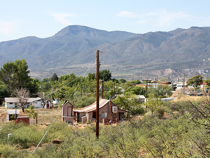 Camp Verde: Where the wild West meets affordable living. Those mountains aren't just pretty—they're your free daily entertainment package.