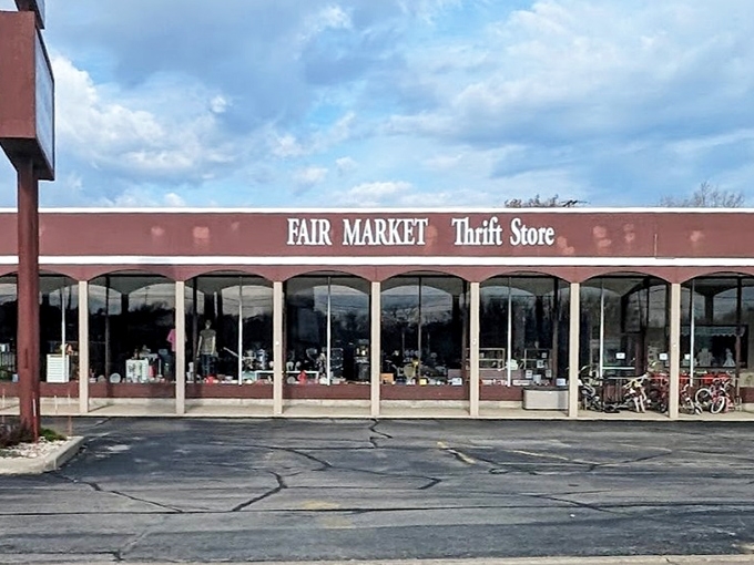 Fair Market's distinctive colonnade entrance &ndash; like a temple dedicated to the ancient art of thrift shopping.