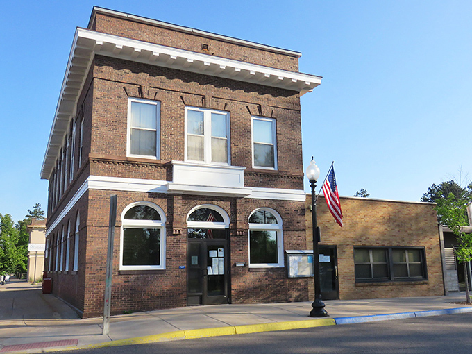 Gwinn's downtown corner might not be bustling, but that's exactly its charm—space to breathe and neighbors to greet.