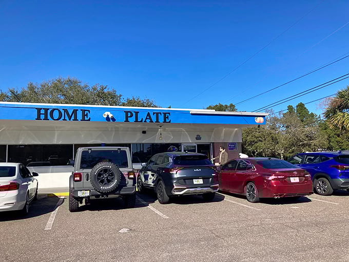 Home Plate's blue roof and palm trees create the perfect Florida breakfast oasis for cyclists.