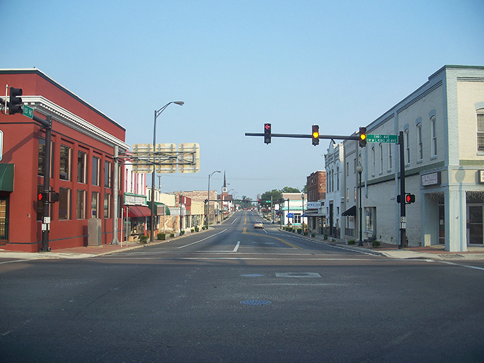Live Oak's quiet main street might not scream excitement, but whispers "affordable retirement" with every Spanish moss-draped breeze.